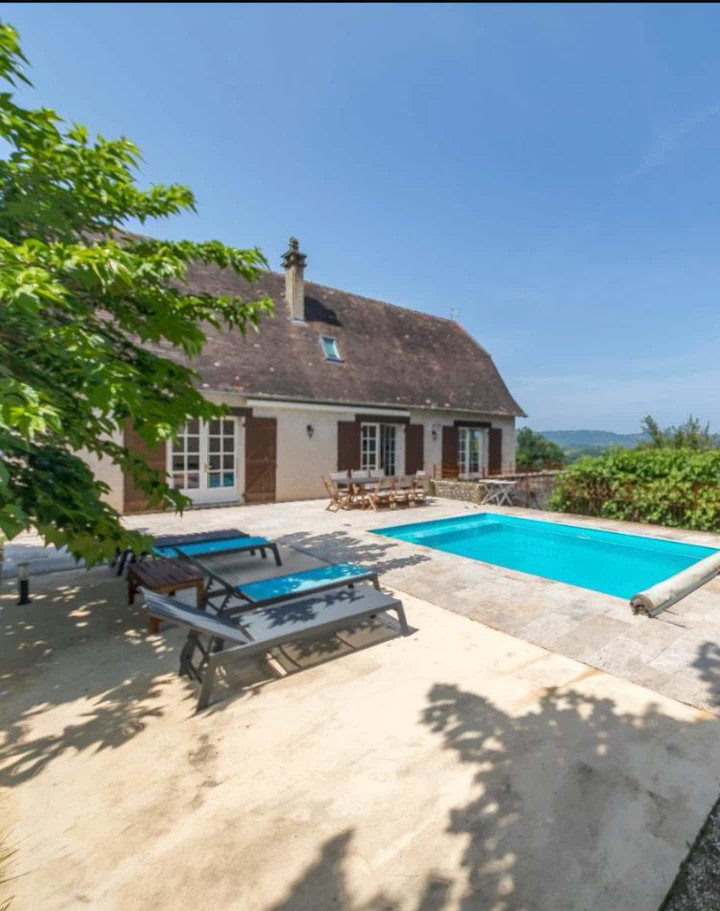 House Between Lot And Corrèze, Exceptional Panorama - Turenne