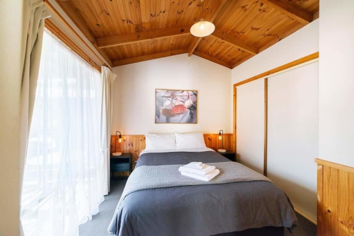 Awonga Cottage - 1 Bedroom - Halls Gap