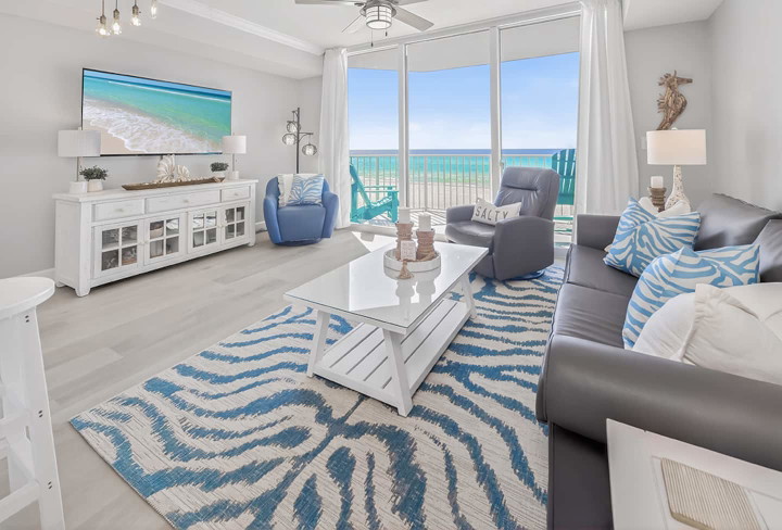 Beachfront + Chair Service Near Pier Park - Panama City Beach, FL