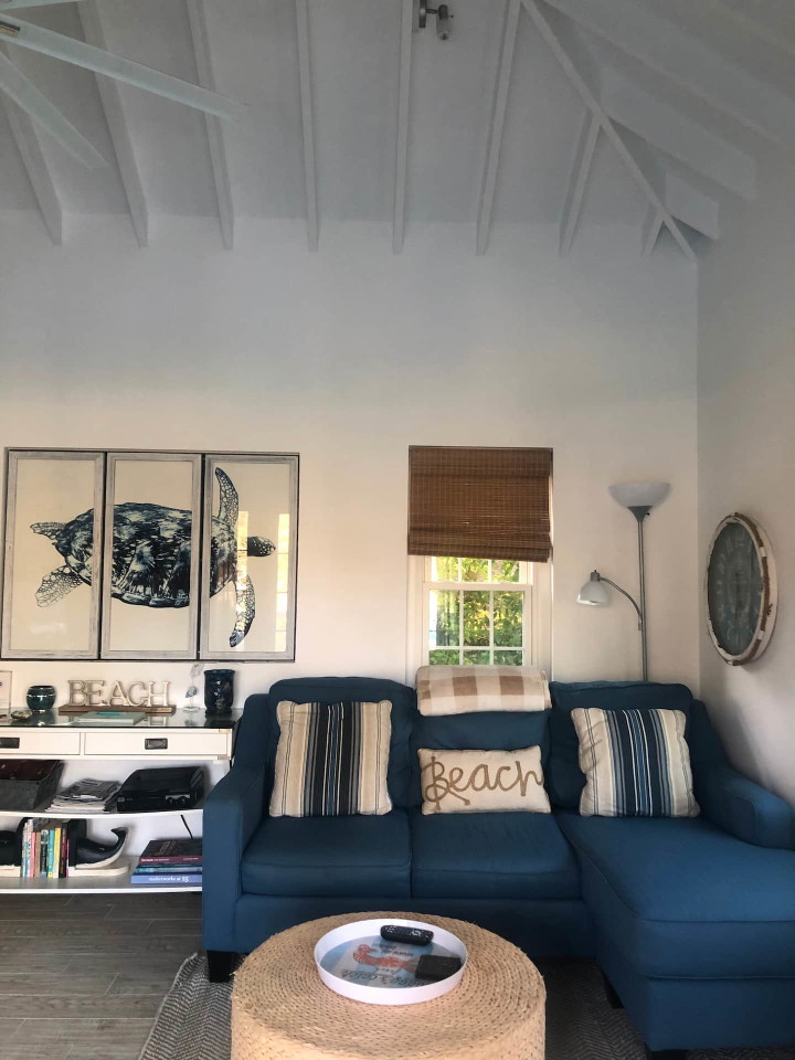 The Pool House At 'Lemon Tart' - Bermuda