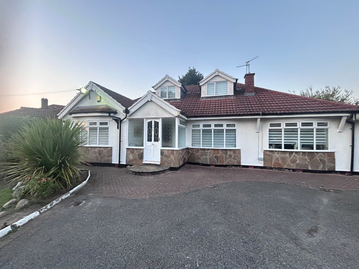 Cosy 4-bed Home Near Manchester Airport - Knutsford