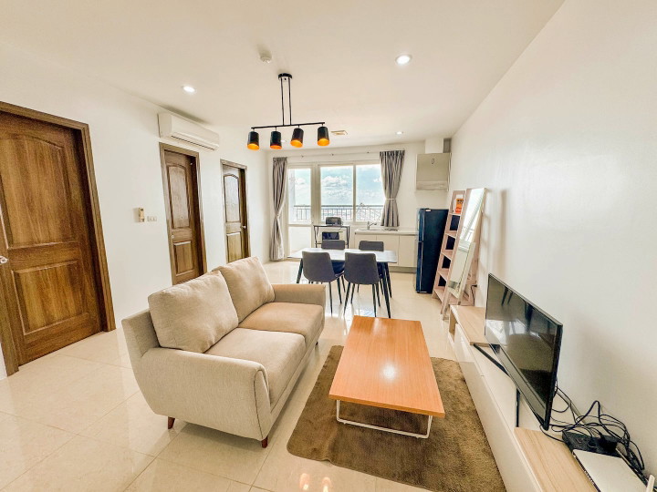 Modern 2-bed Condo On 24th Floor - Laos