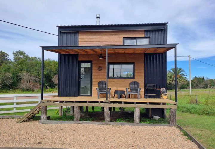 Tiny House A 190 Km De Caba - Las Flores