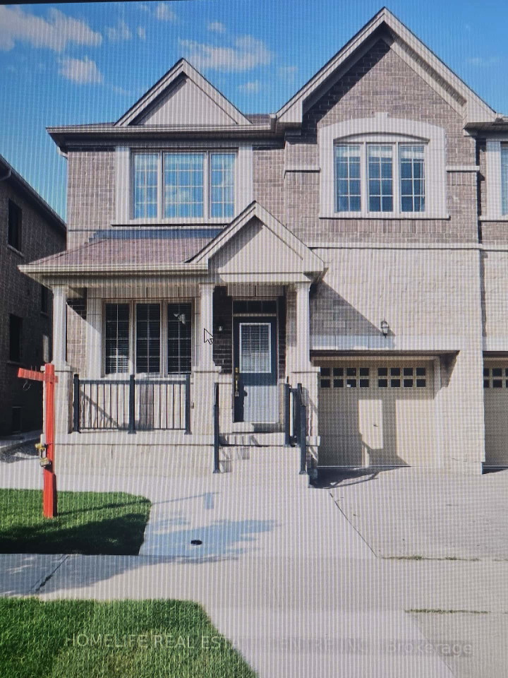 Home In Brampton - Brampton