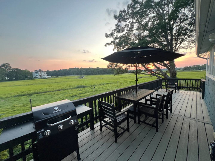 Stunning Views - Luxury Upgrades - Modern & Cozy - Scituate, MA