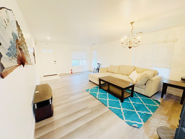 C80-5/near Chaffey College/private Tv/2 Queen Beds - Mount Baldy, CA