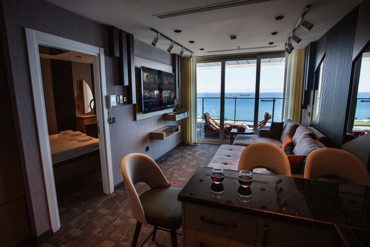 Ottomare Luxury Suite With Private Jacuzzi/sea View - İstanbul