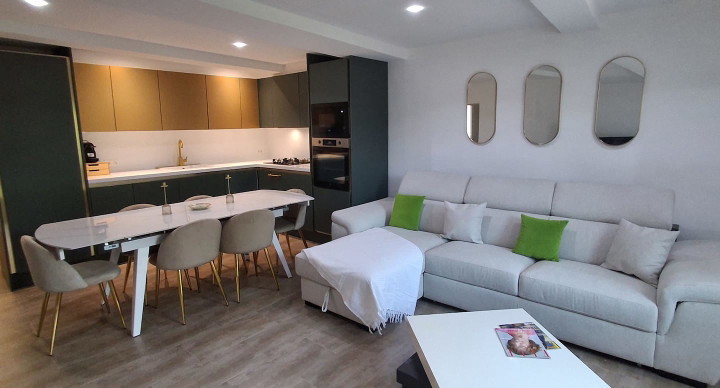 Appartement Moderne Et Cosy  Spacieux - Montauroux