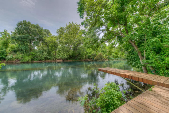 *Entrée Au Bord De La Rivière à Smtx*vaste Cour Ombragée*capacité D'accueil De 10 Personnes - San Marcos, TX