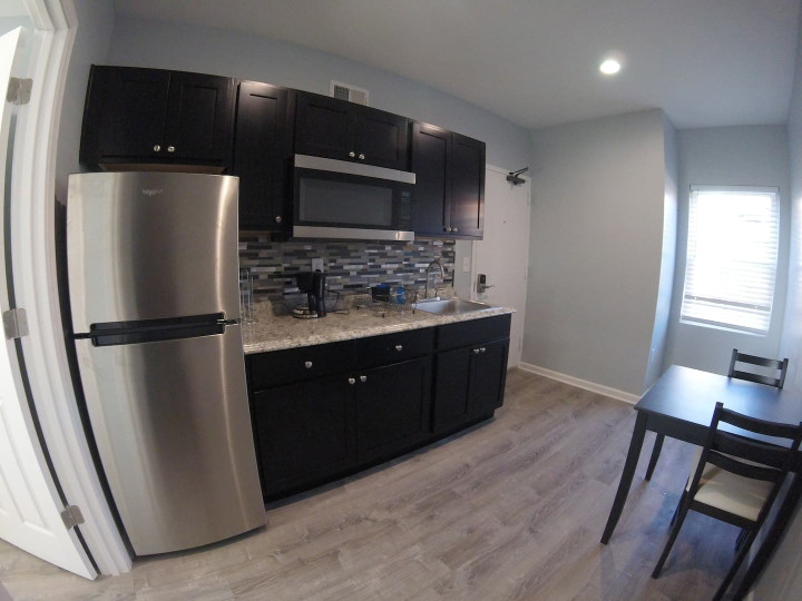 Apt 10 Bloomfield/ Lawrenceville Private Mini 1 Br - Pittsburgh