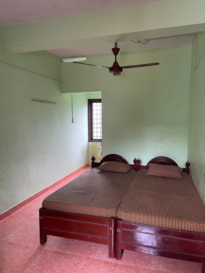 Charming Hotel Located At Heart Of Muvattupuzha - Kothamangalam