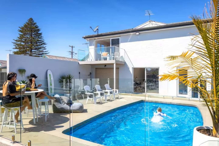 Harrington Escape, 63 Beach Street - Harrington