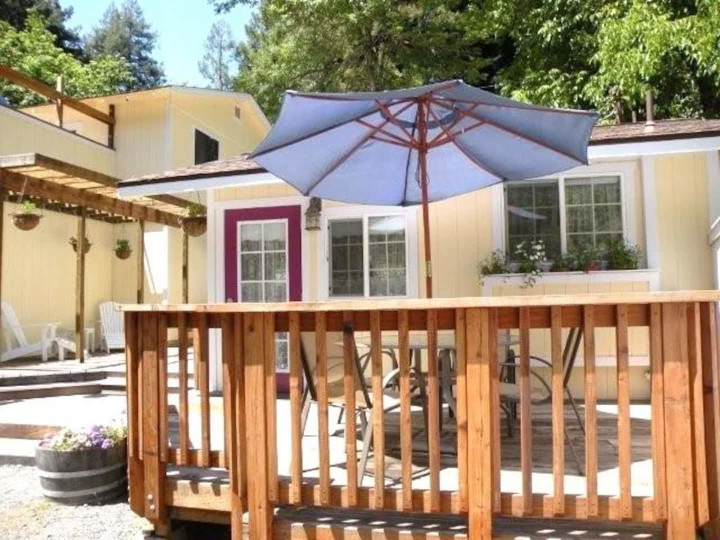 The Hummingbird, A Lovely Tiny Home For Two - Occidental, CA