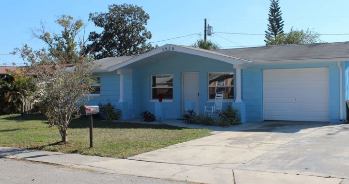 Snowbird's Dream 2 Br Ranch, Convenient To Beaches - Pinellas County, FL