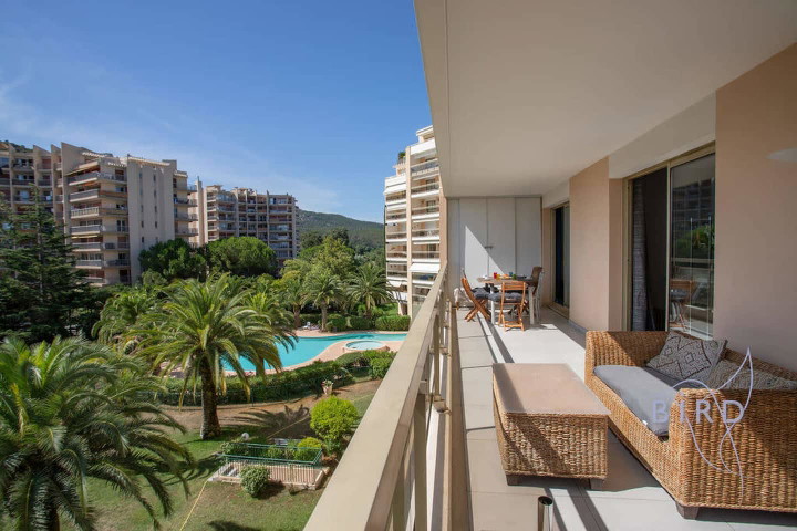 Bel Appartement à L'orée Du Golf - Mandelieu-la-Napoule
