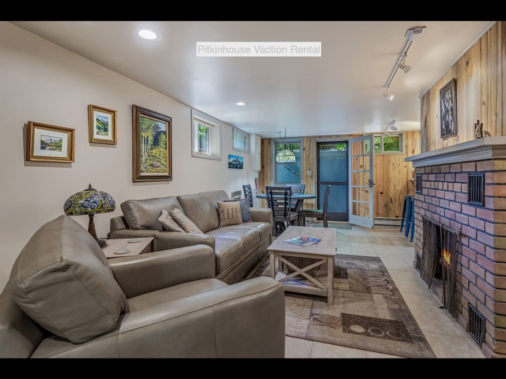 Pitkin House Vacation Rental - Glenwood Springs, CO
