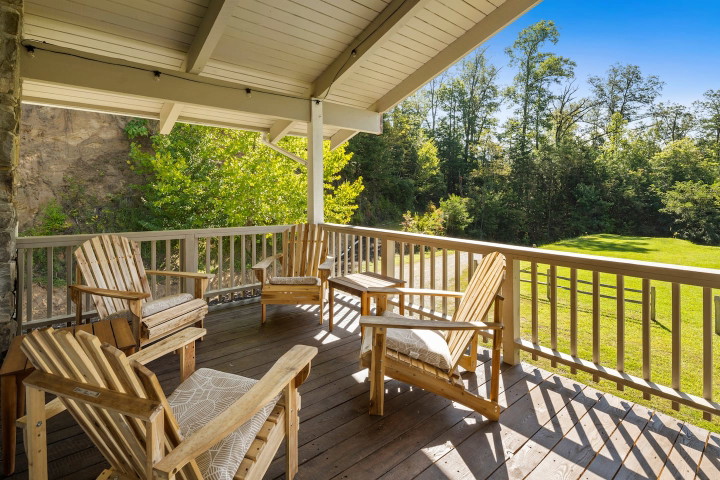 Whittier Woods Retreat - Cherokee, NC