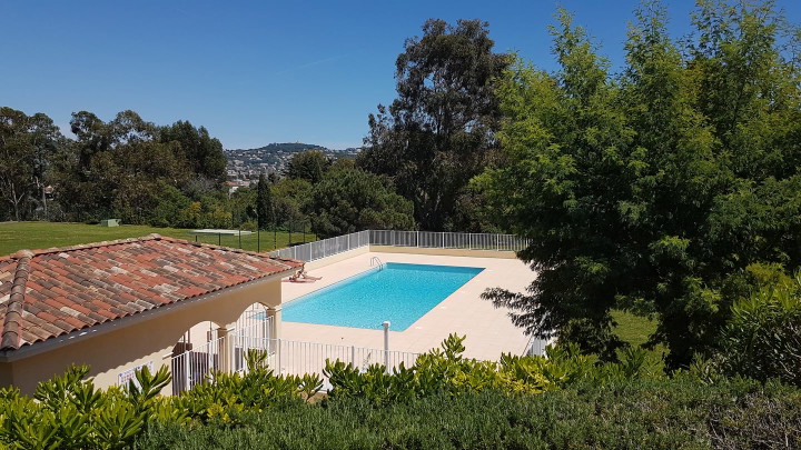 Charmant 2 Pièces Dans Résidence Avec Piscine - Mouans-Sartoux