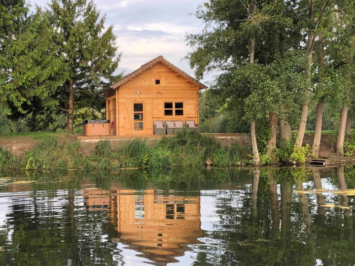 Chalet Au Bord De Leau Avec Jacuzzi Extérieur - La Roche-Guyon