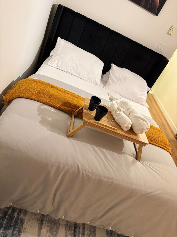 Cozy Queen Bd Suite Gym & Free Parkn Entire Unit - Surrey