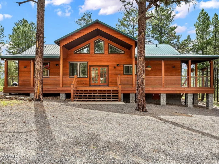 Twin Pines Retreat- 1 Mile From The Greer Lakes! - Greer, AZ