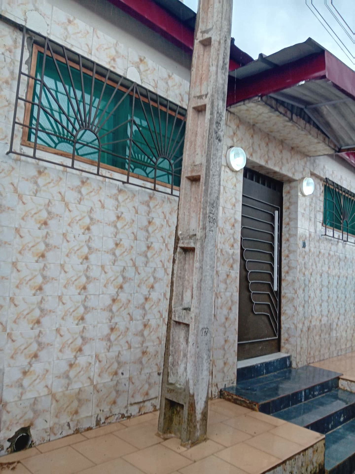 Un Nid Doré, Calme Et Reposant - Abidjan
