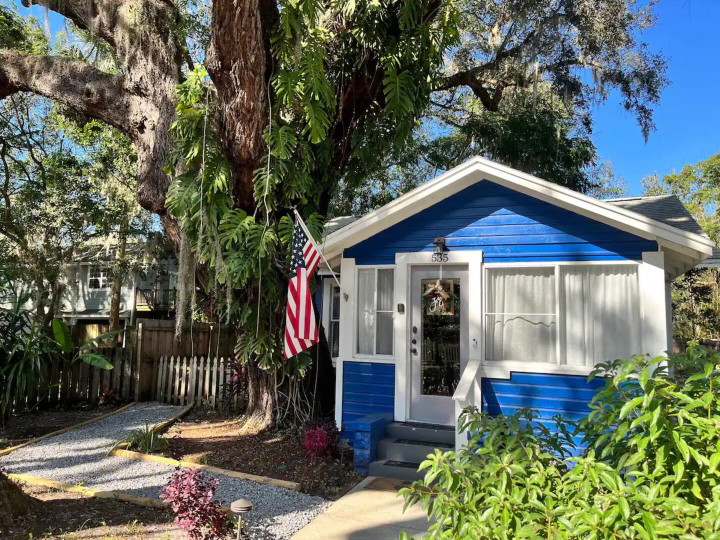 Oaktree Cottage Historic Mt Dora - Mount Dora, FL