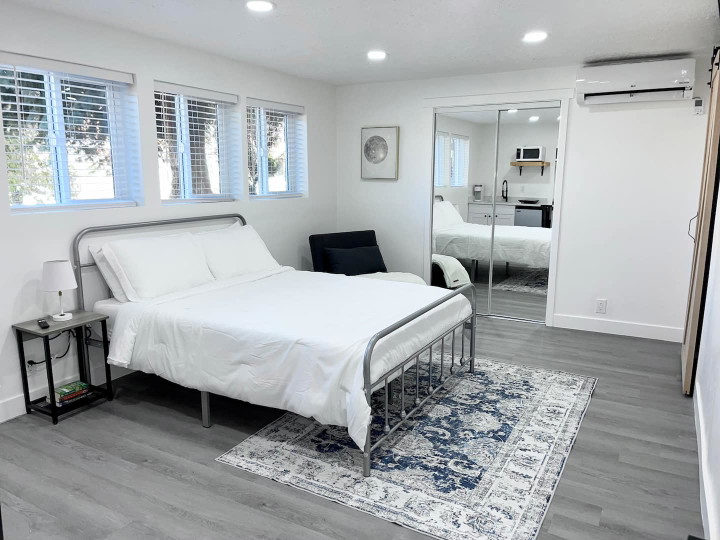 Walk 2 Skibus. Resort<5miles. Pristine Kitchenette - Sandy, UT