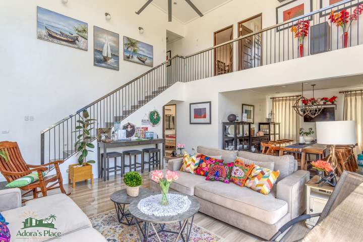 Adora's Place - Sleeps 14 - Coron