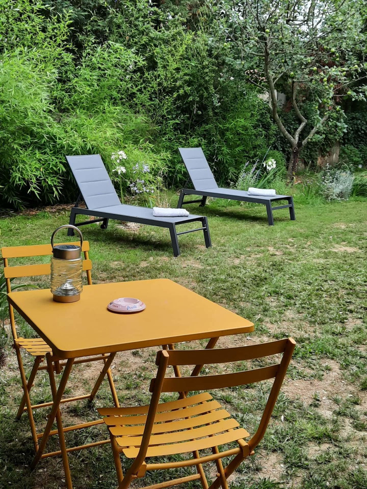 Charming House With Its Own Garden - Vaison-la-Romaine