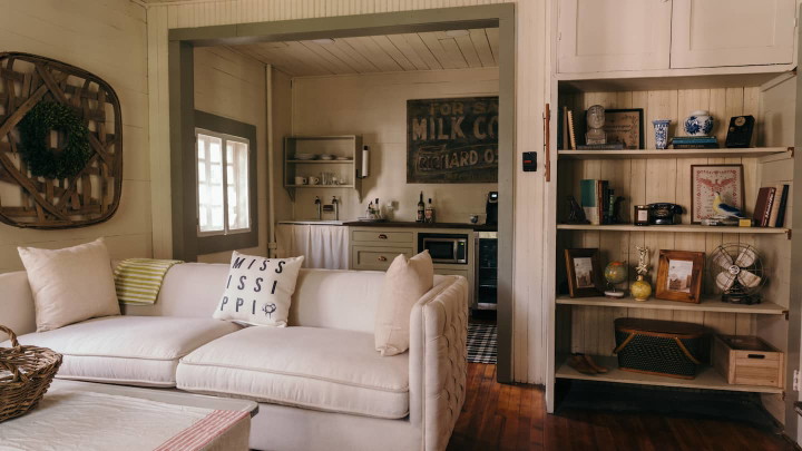 Mallorie's Carriage House - Rated Top 1% Worldwide - Laurel, MS