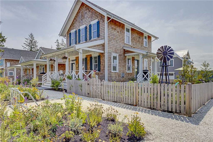 Seabrook Hitching Post | Pet Friendly, Hot Tub 3br - Pacific Beach, WA