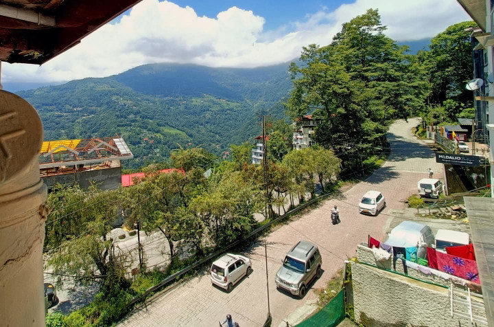 Cloud Vista | Your Cozy Himalayan Escape - Sikkim