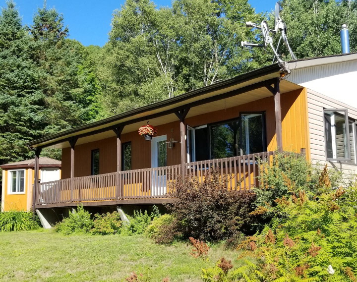 Chalet Béatitude / Bliss Cottage - Quebec