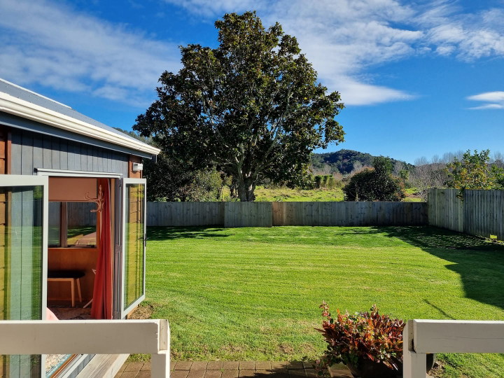 Coromandel Central Hideaway - Pet Friendly/in Town - Coromandel