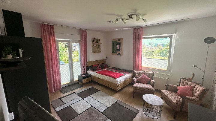 Einliegerwohnung (38 M^2) Mit Eigener Terrasse - Wuppertal