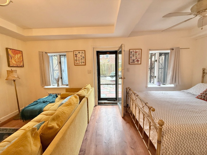 Cozy Manhattan View Suite - Washington Heights, NY