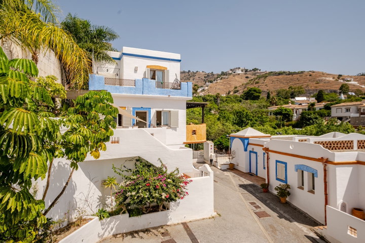 Close To The Beach And City Center. Pool/wifi/parking. - Costa Tropical