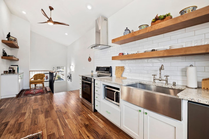 Kiki's Loft - Bentonville, AR