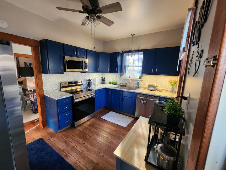 2 Bedroom West Davenport - Davenport, IA