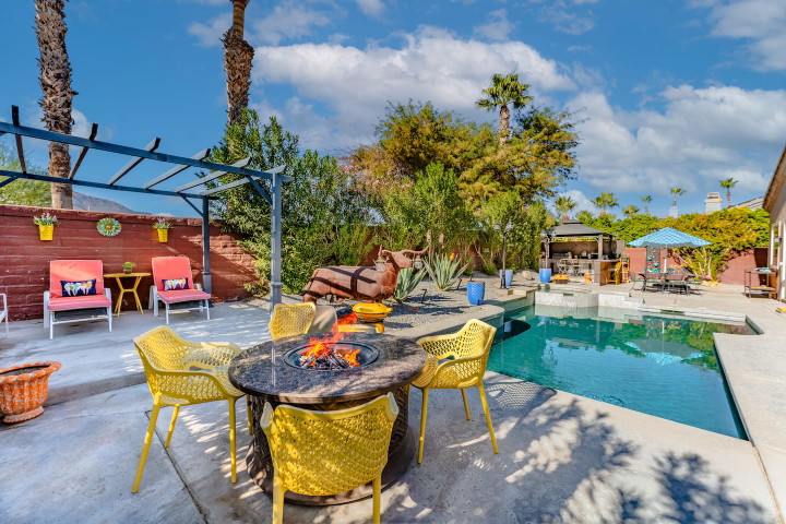 Heated Pool, Spa & Firepit | Palm Springs - Palm Springs, CA
