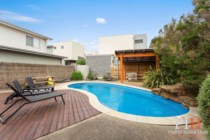 Townhouse With Shared Pool In Cowes - Cowes