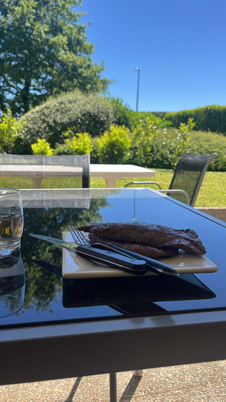 Très Bel Appartement Calme + Jardin + Parking - Divonne-les-Bains