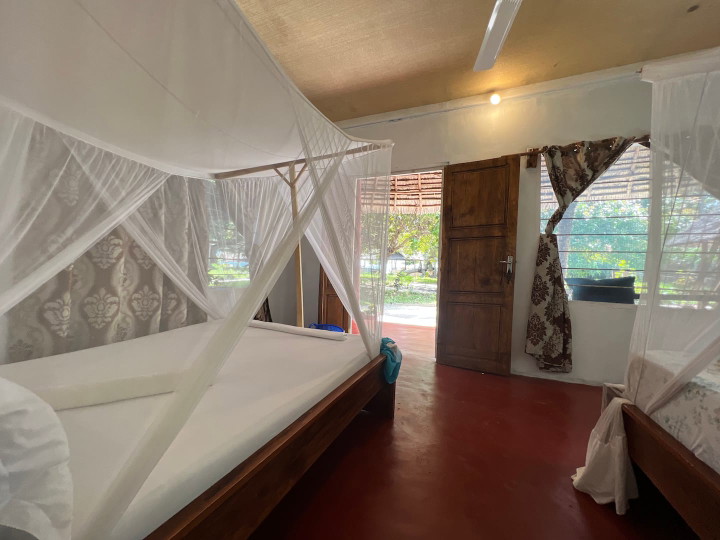 Afro Beach Bungalows - Tanzania