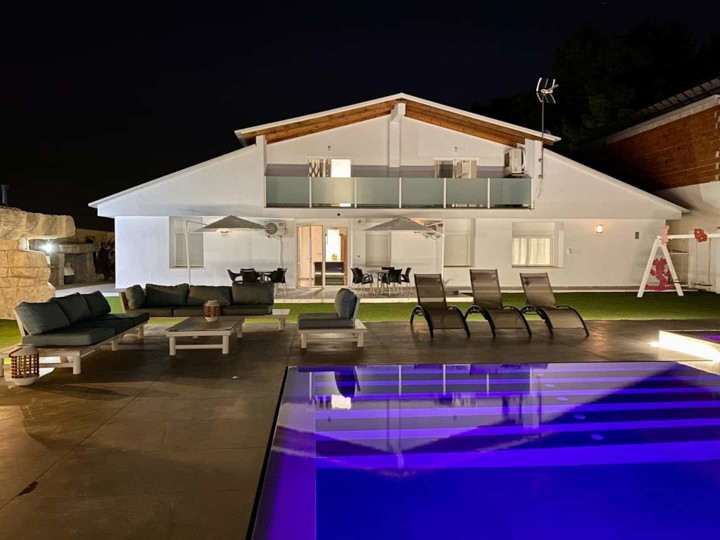 Casa Blanca Luxury Home In The Garden Area - Murcia