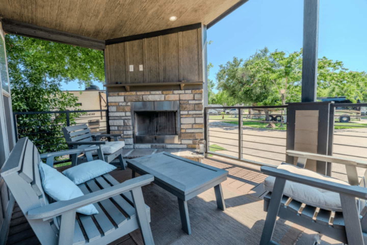Luxury Vacation Rental For 2 - Spring, TX