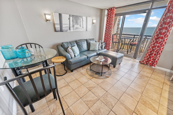 Stunning Oceanfront Remodeled,flooring,new Kitchen - South Carolina