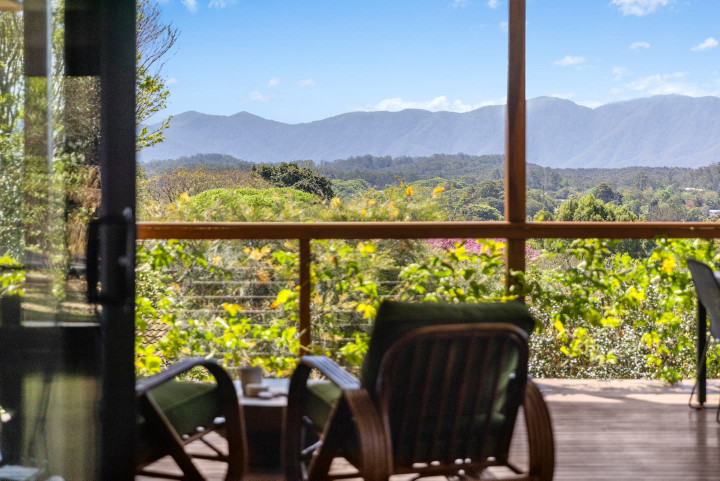Kookaburra's Nest | Views, Ev, Pet Friendly - Bellingen