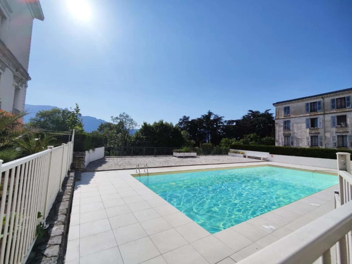 Albion Lodge, Studio In The City Center With Pool - Aix-les-Bains