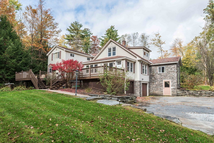 Chalet W/ Ultimate Game Room & Golf Hitting Cage - Rutland, VT